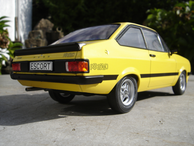 Ford Escort RS 2000 MK2 in gelb - Originale Modelle - Modelcarforum