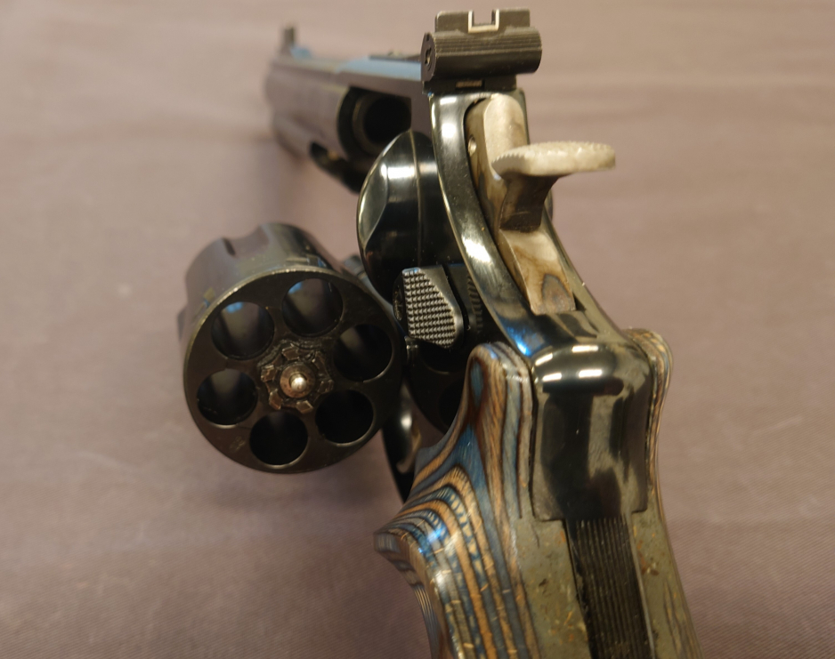 Smith & Wesson 29-6 Target Champion im Kaliber .44 Mag - eGun