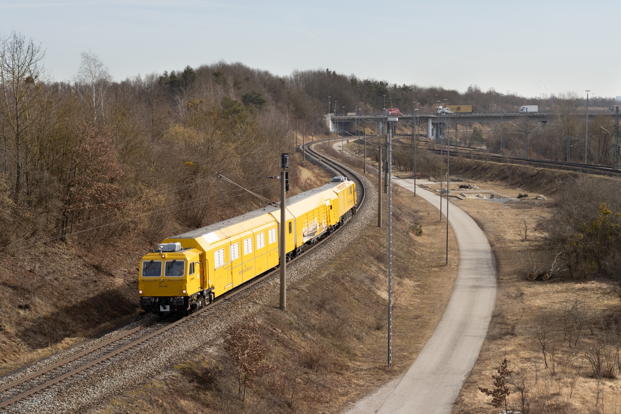 Drehscheibe Online Foren :: 03/02 - Bild-Sichtungen :: Gleismesszug 782 ...